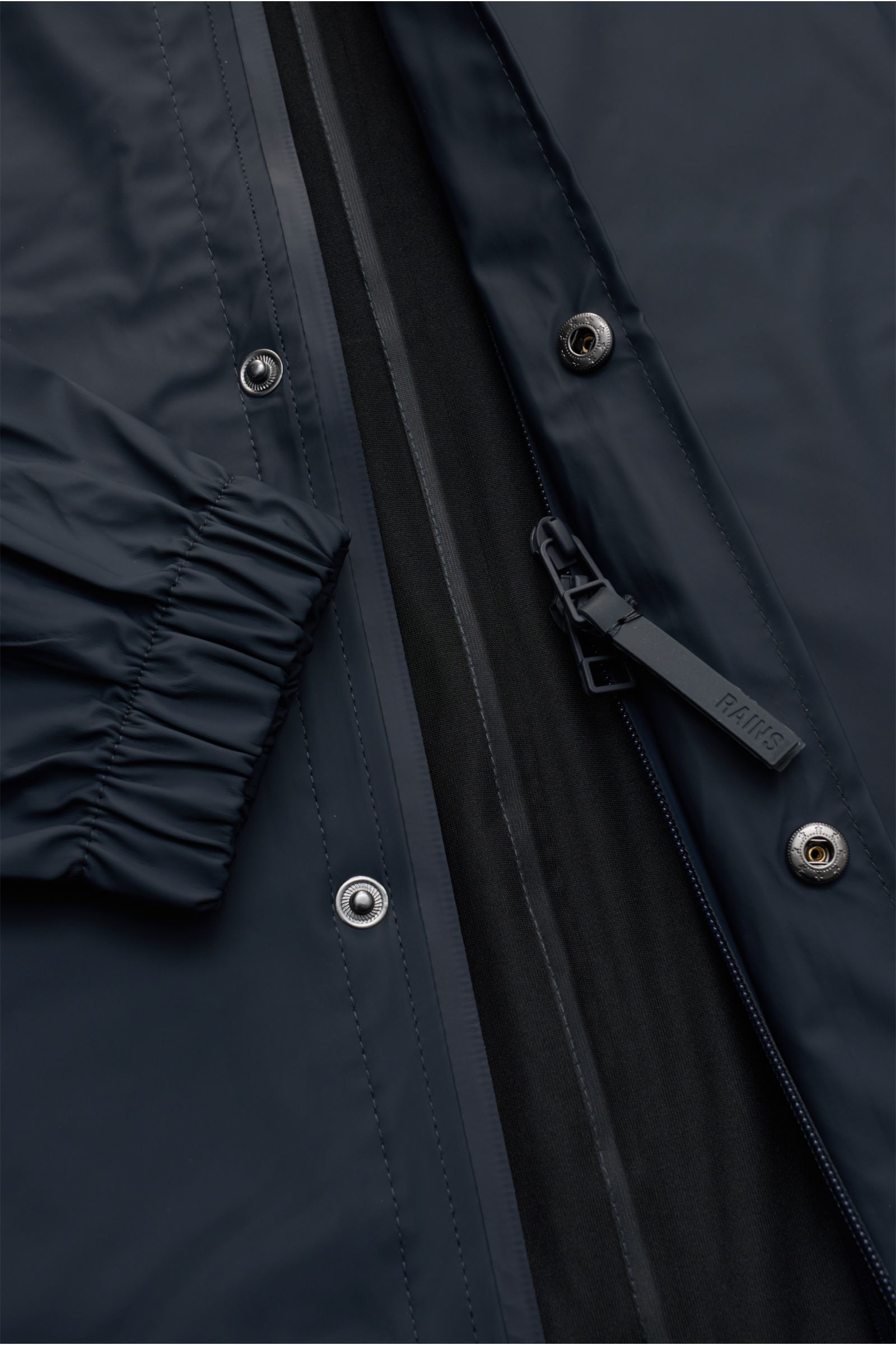 RAINS rain coat 'Fishtail Parka' black | BRAUN Hamburg