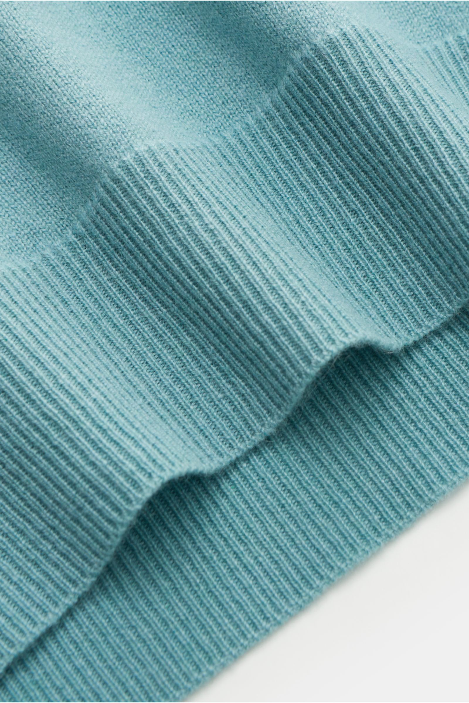 MALO cashmere crew neck jumper mint green | BRAUN Hamburg