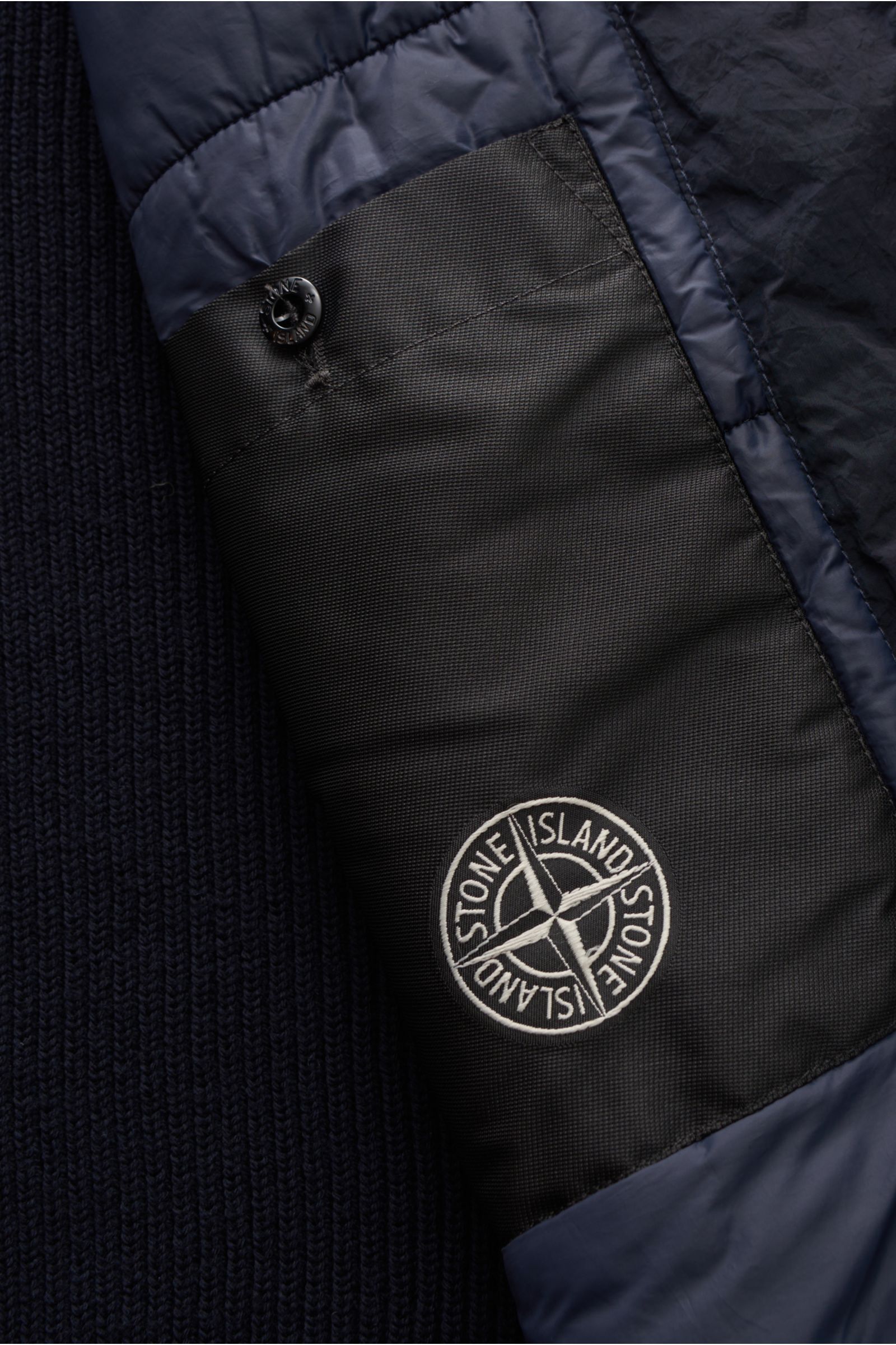 STONE ISLAND Jacke 'Nylon Metal in Econyl Regenerated Nylon With ...