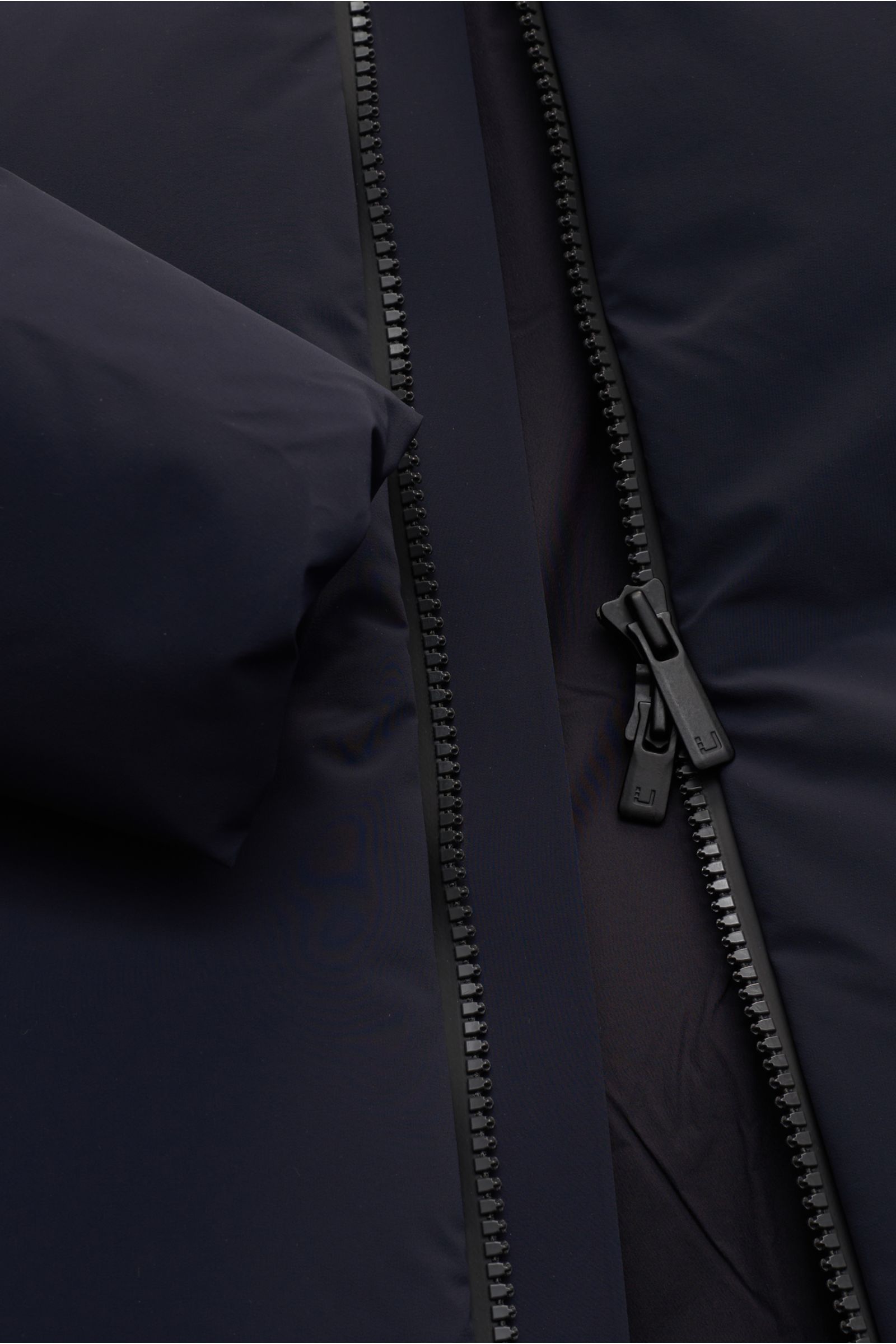 UBR down jacket 'Titan' dark navy | BRAUN Hamburg