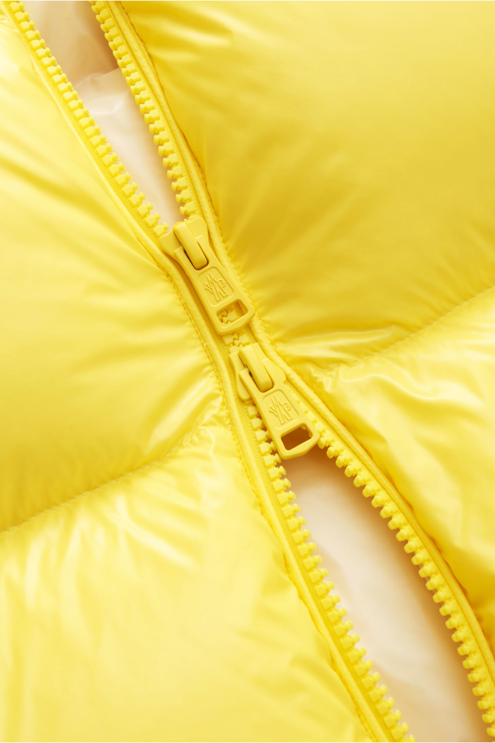 MONCLER down gilet 'Sumido' yellow | BRAUN Hamburg