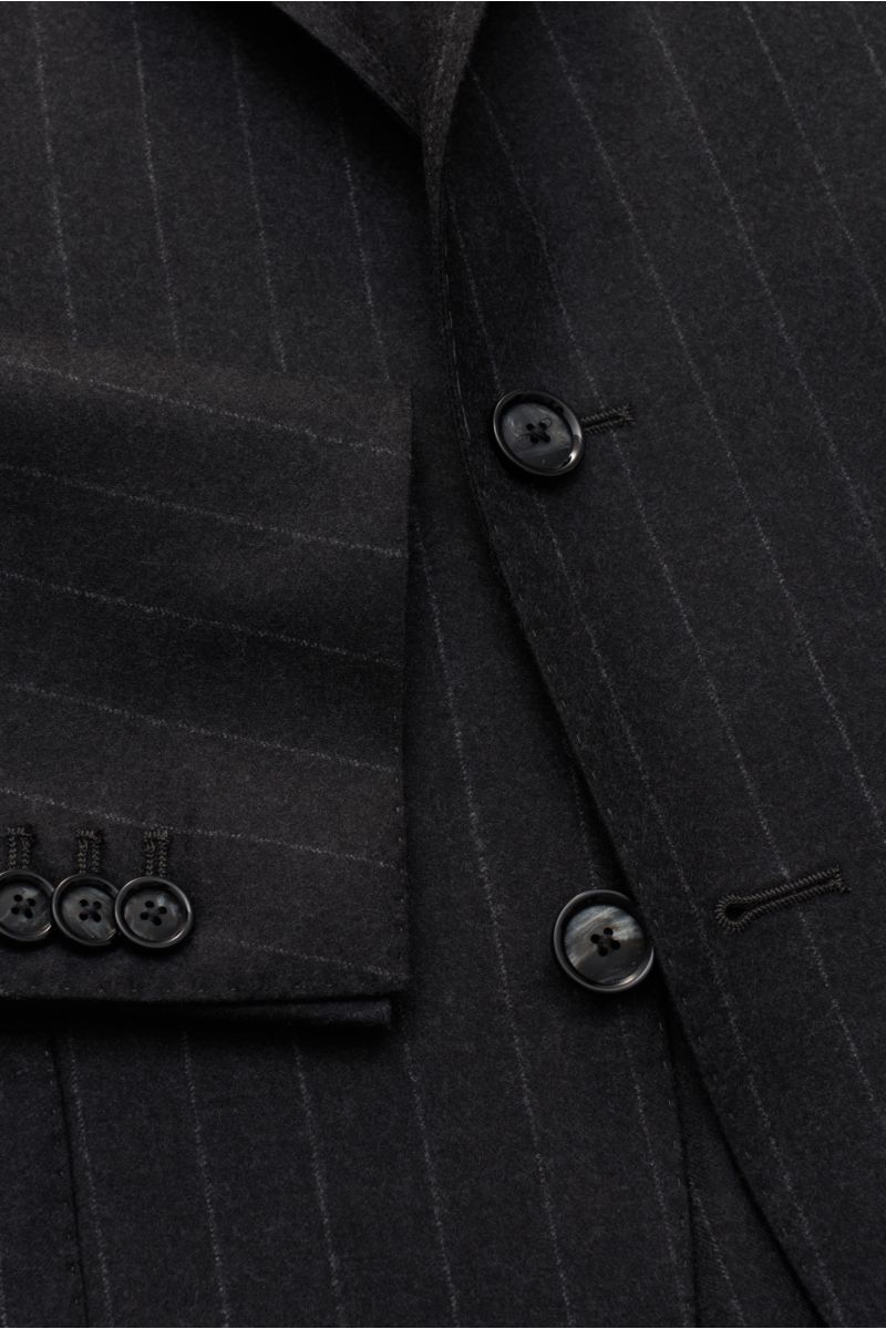 Elegant classics by TAGLIATORE: Shop now | BRAUN Hamburg